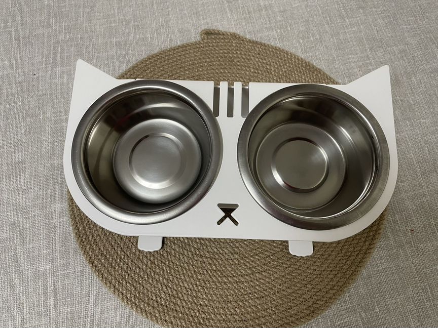 Миски на подставке для кошек