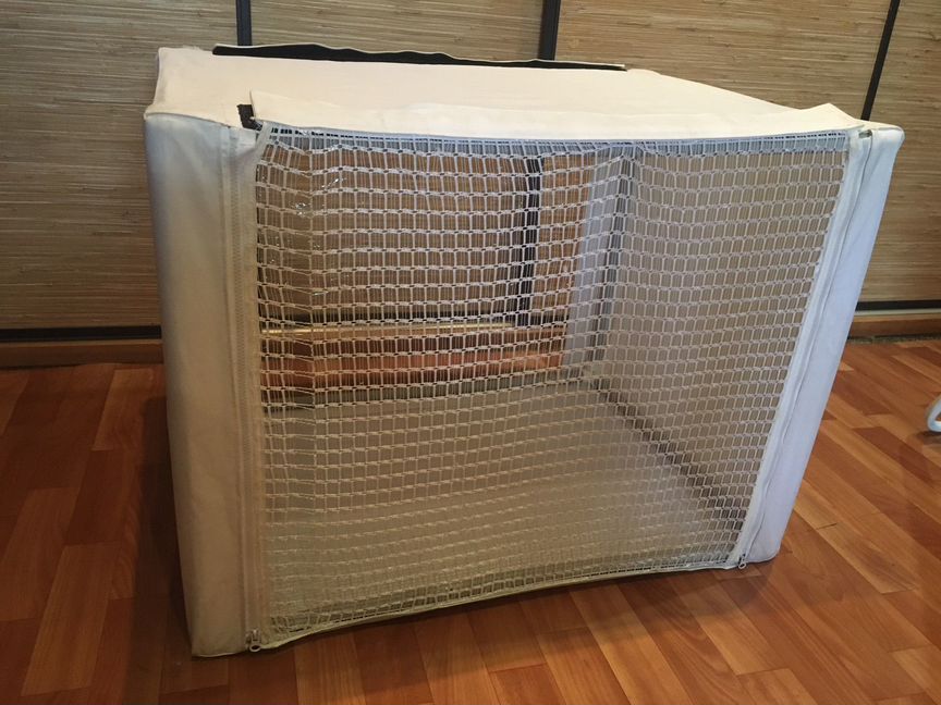 Выставочная палатка для кошек