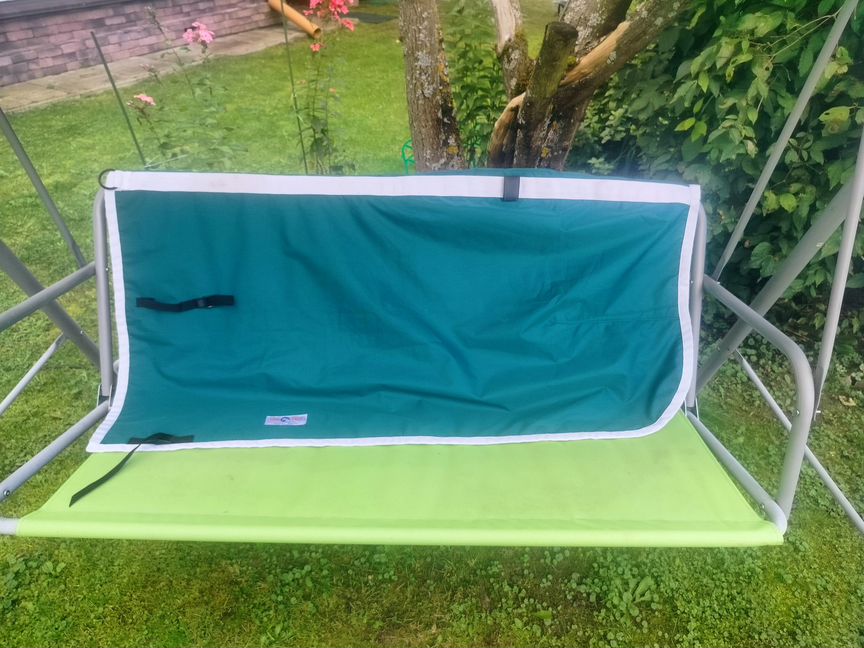 Непромокаемая полупопона для рысаков Finn Tack