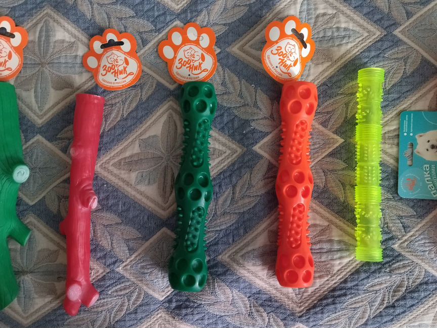 Аппорты и ошейник для собак