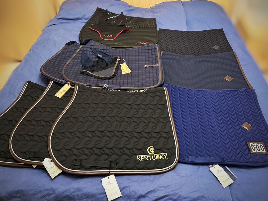 Вальтрапы и комплекты