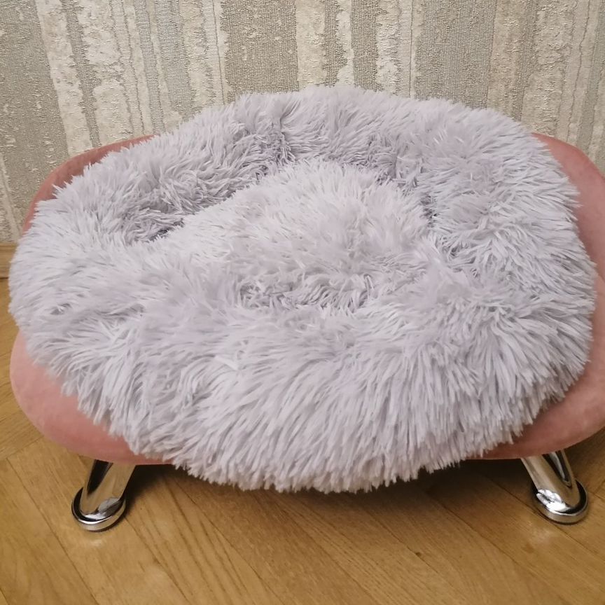 Лежанка для собак и кошек