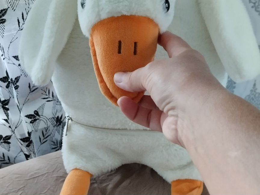 Гусь обнимусь 50 см, белый