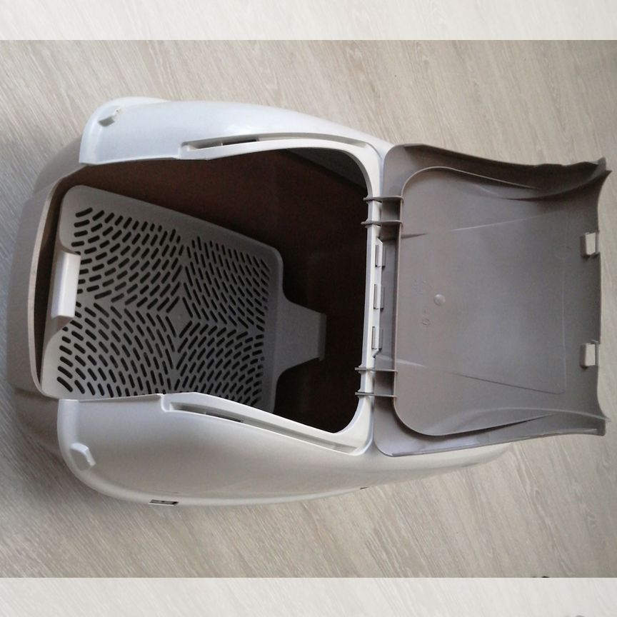 Закрытый лоток для кошек