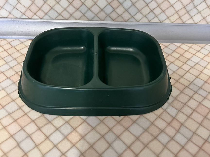 Миски для кошек