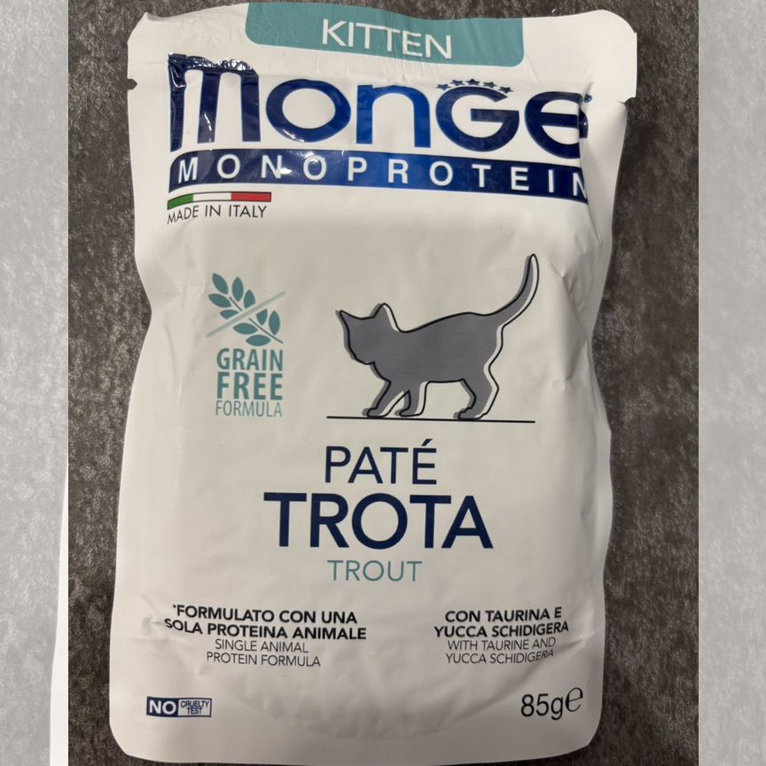 Корм для кошек, котят паштет из форели monge