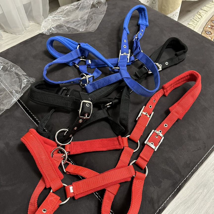 Недоуздок для лошади новый