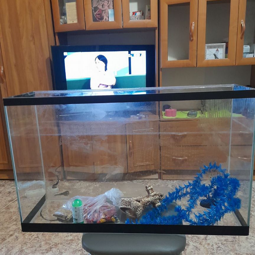 Аквариум на 50л