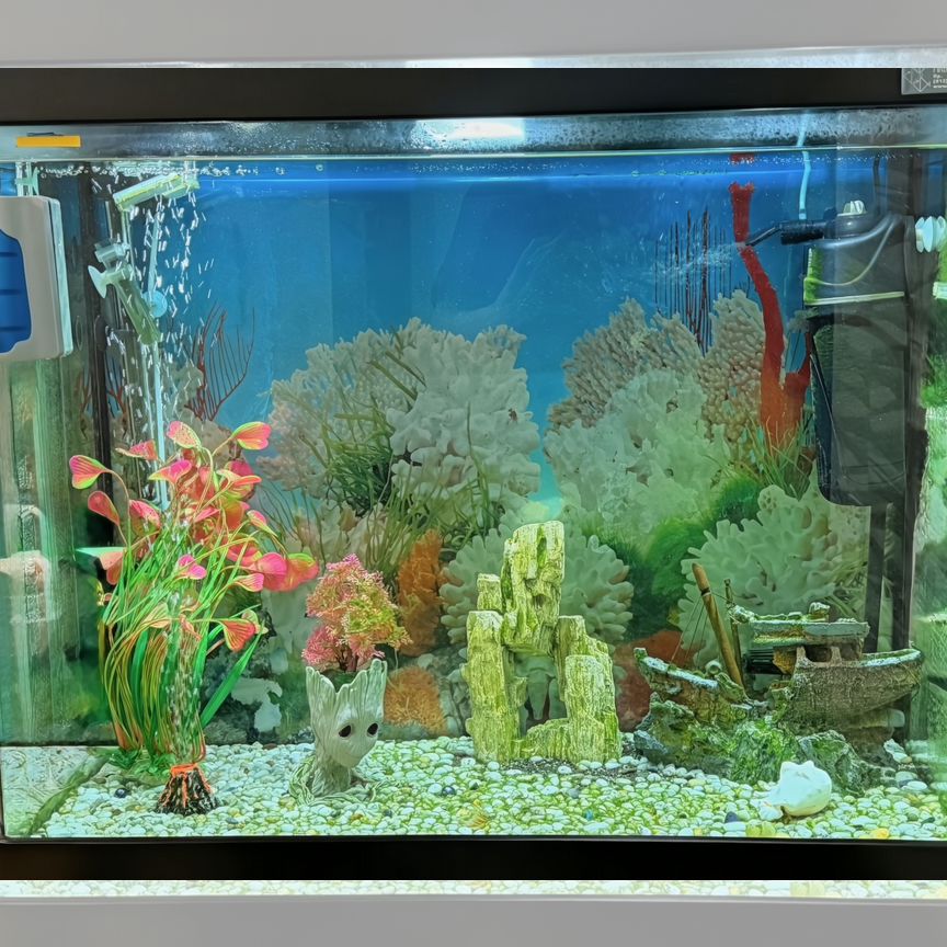 Аквариум с тумбой 200л