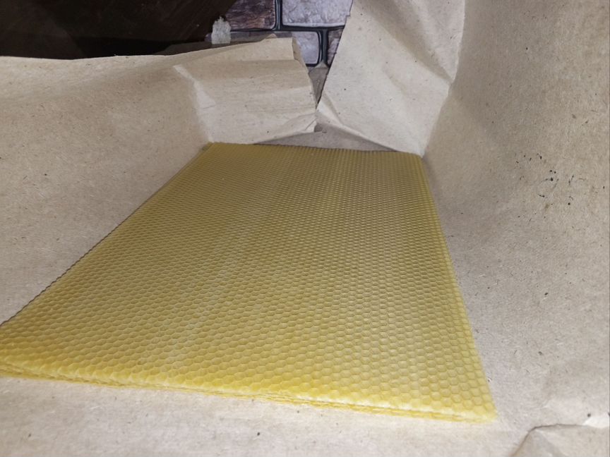 Вощина для пчел 1 кг