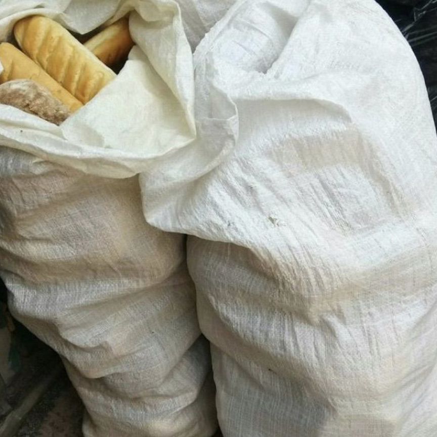 Продам хлеб в мешках, для скота