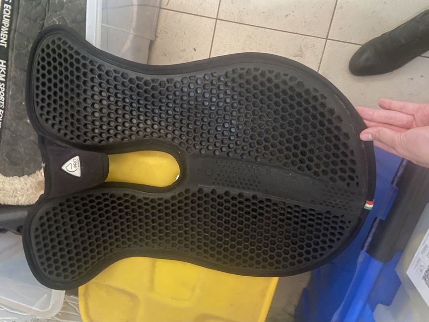 Гель под седло