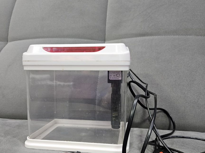 Аквариум настольный мини Barbus 001