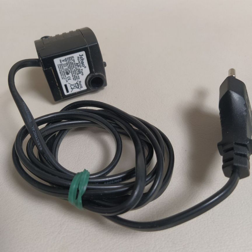 Насос для аквариума Jebao AP-300