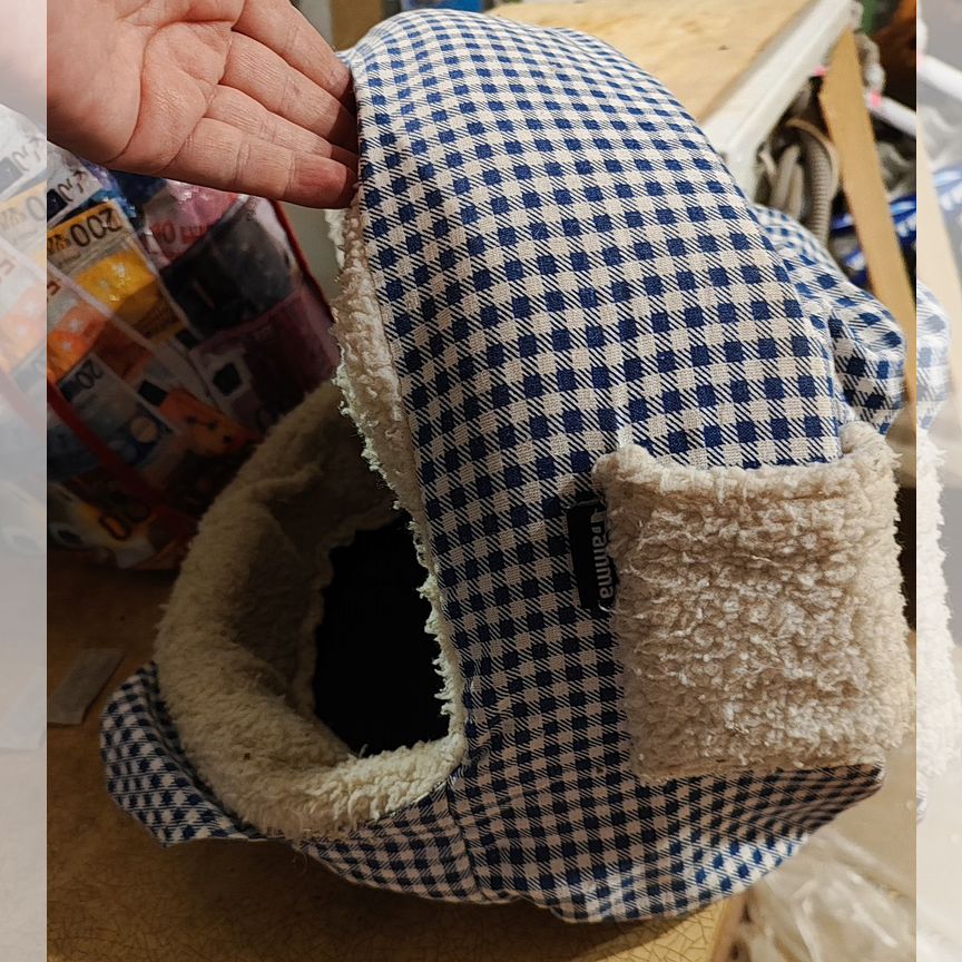 Лежак для кошки