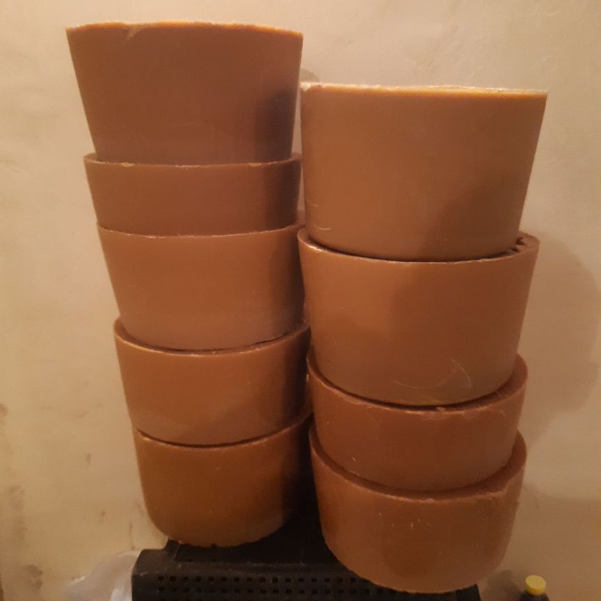 Воск пчелиный