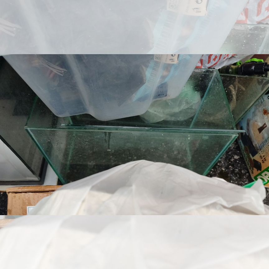 Аквариумы и комплектующие