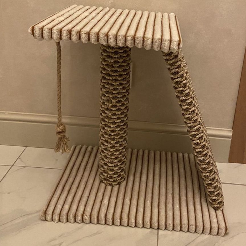 Когтеточка для кошек новая