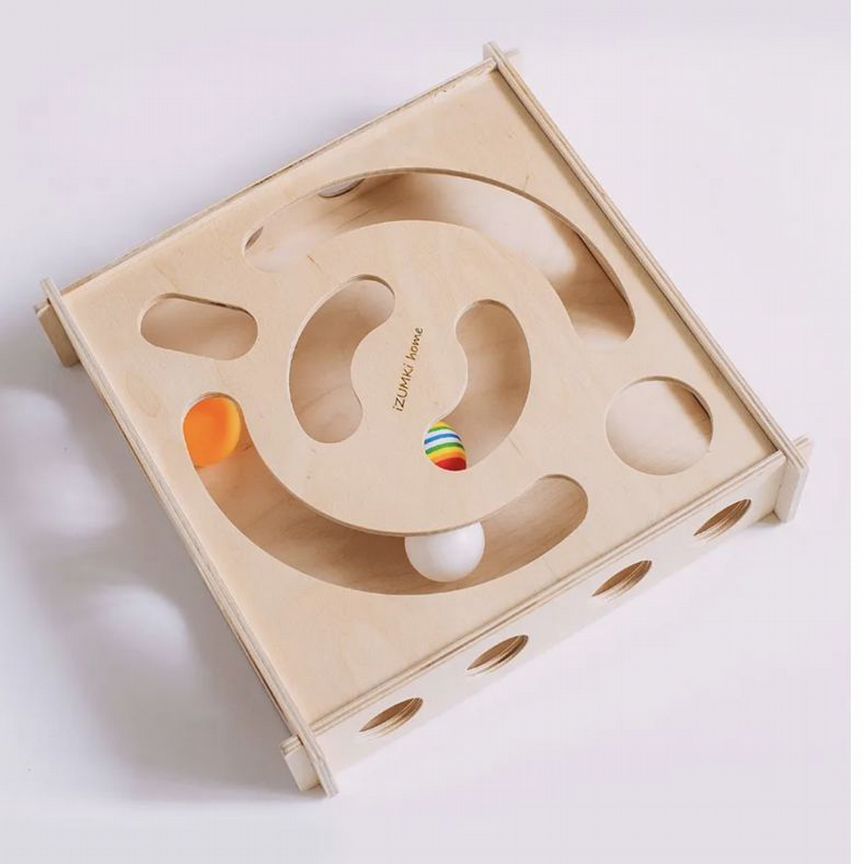 Кошачья игрушка с мячиками