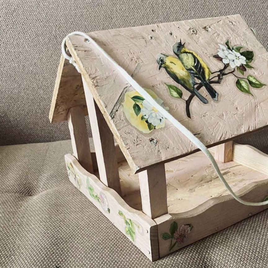 Кормушка для птиц