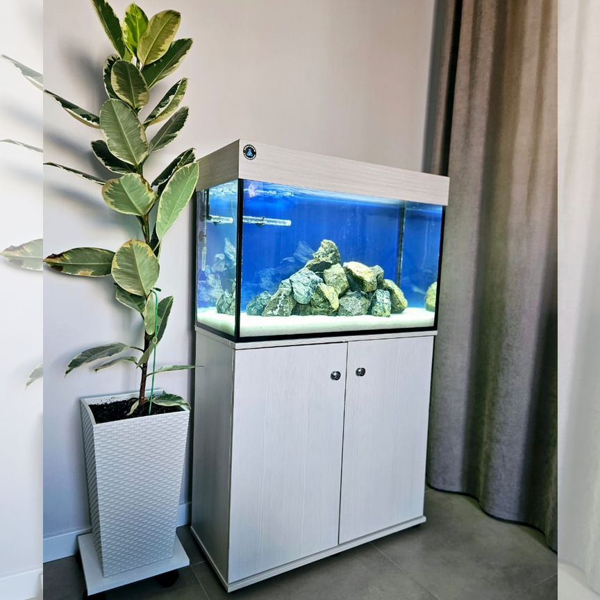 Аквариум с тумбой бу