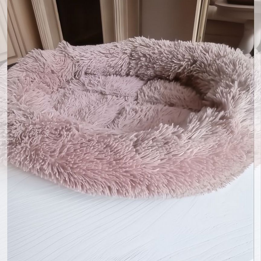 Лежанка для собак и кошек