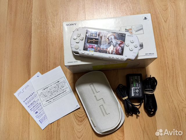 Sony PSP 1000 ceramic white, 64 гб, игры купить во Владивостоке ...