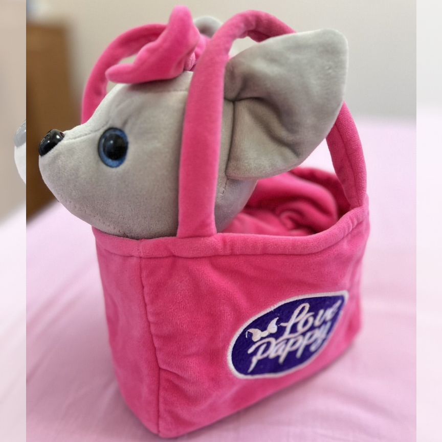 Собака в сумке игрушка