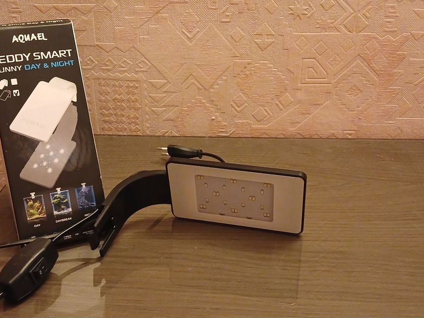 Светильник для аквариума