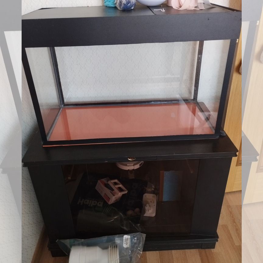 Аквариум с тумбой 100л бу