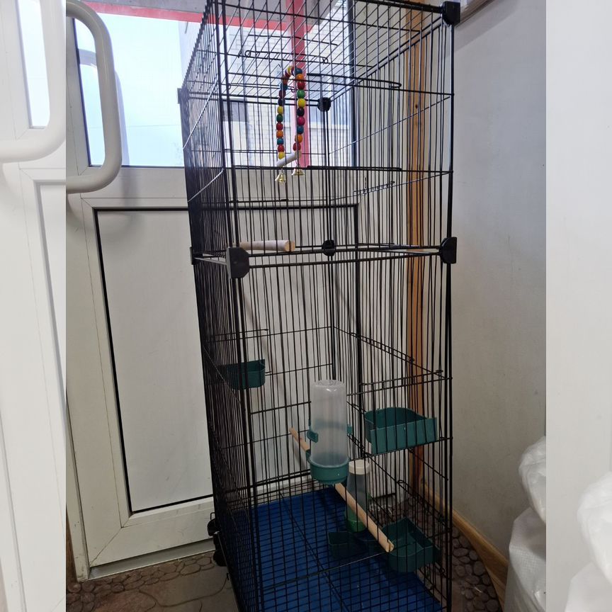 Клетка высокая для птиц