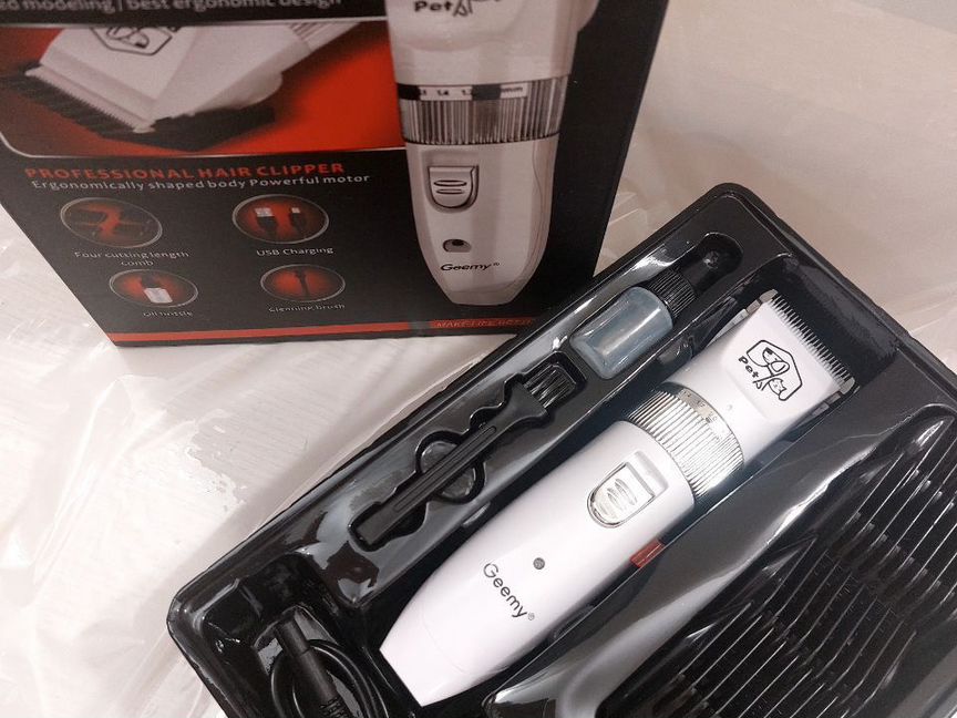 Машинка для стрижки животных +набор для стрижки