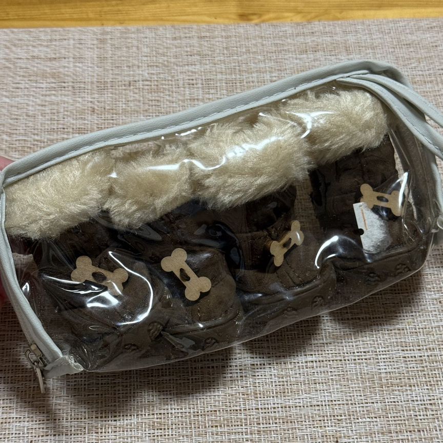 Ботинки для маленьких собак