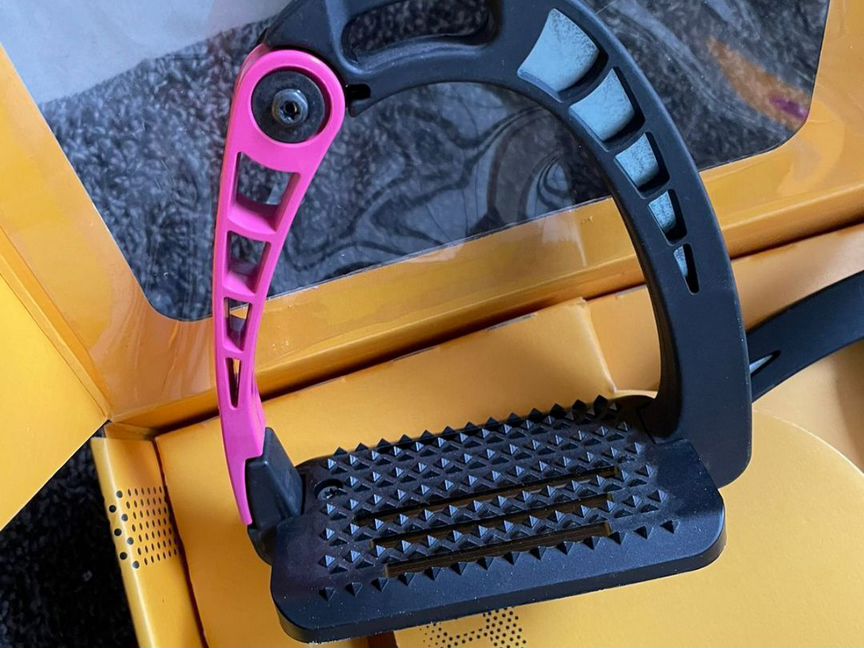 Стремена детские безопасные