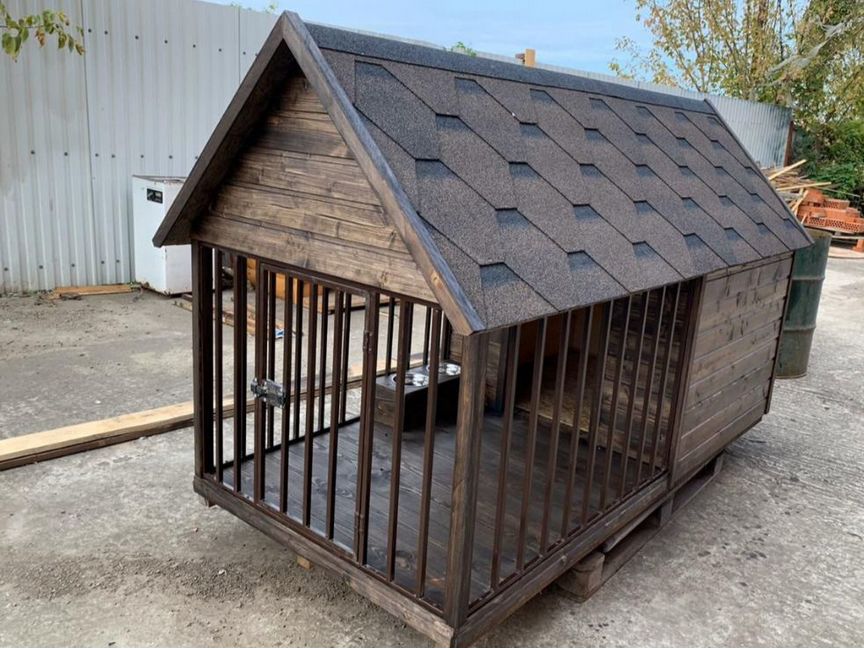 Вольер с будкой