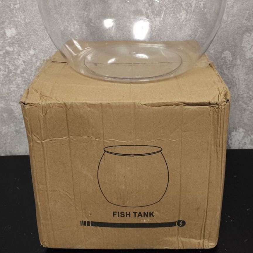 Аквариум крулый (пластик). Ваза