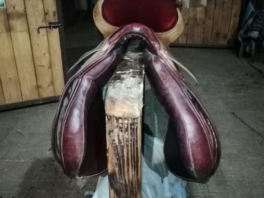 Универсальное седло