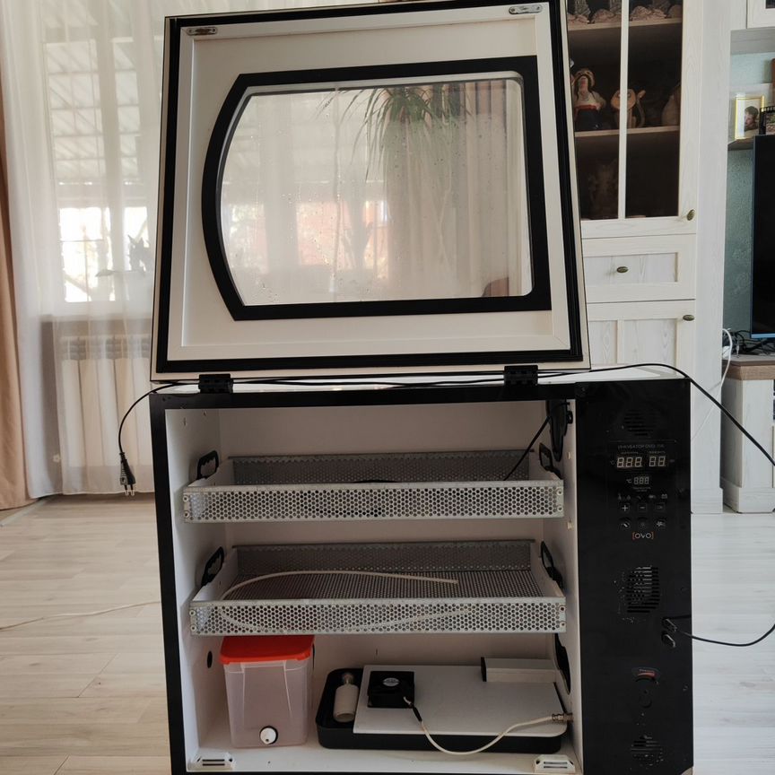 Инкубатор ovo 156