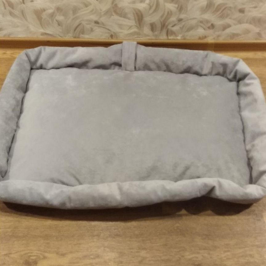 Лежанки для собаки 85/55