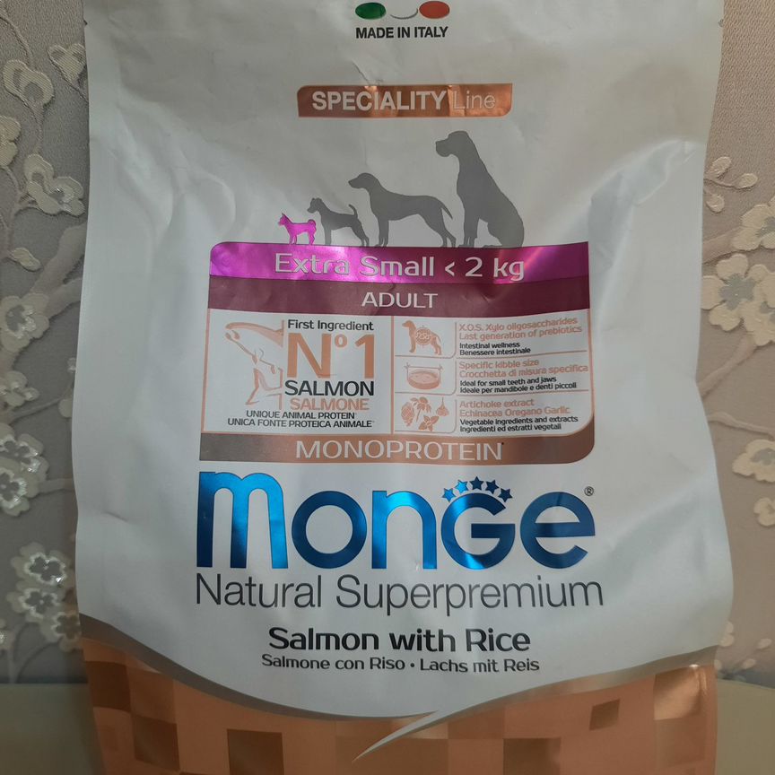Корм для собак маленьких пород monge с лососем