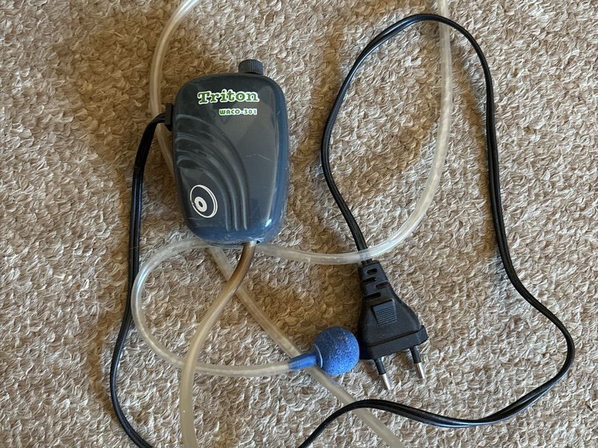 Аквариумный компрессор Triton waco-301