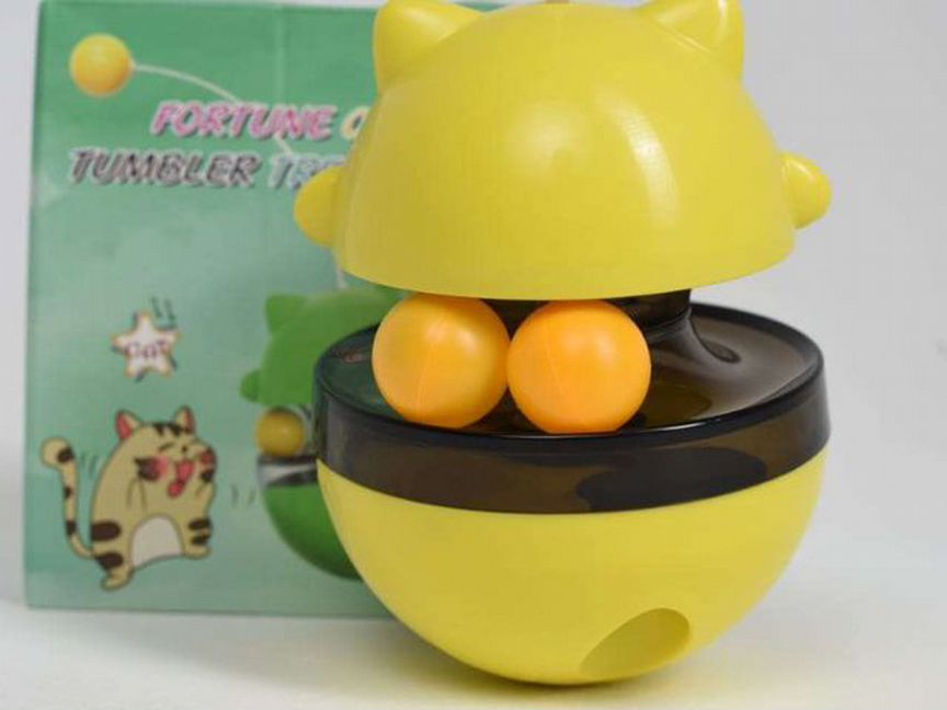 Игрушка кормушка для кота