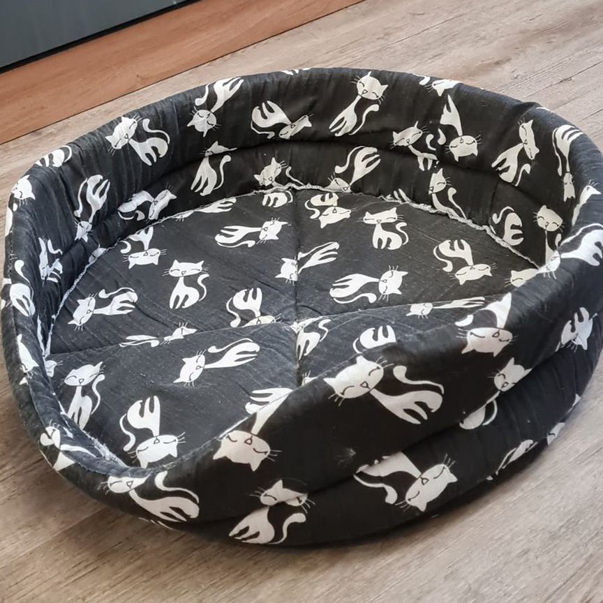 Лежанка для собак, кошек