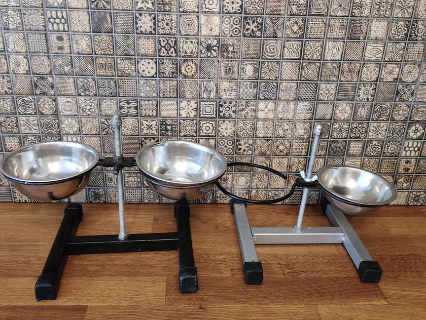 Стойка с мисками. Два варианта