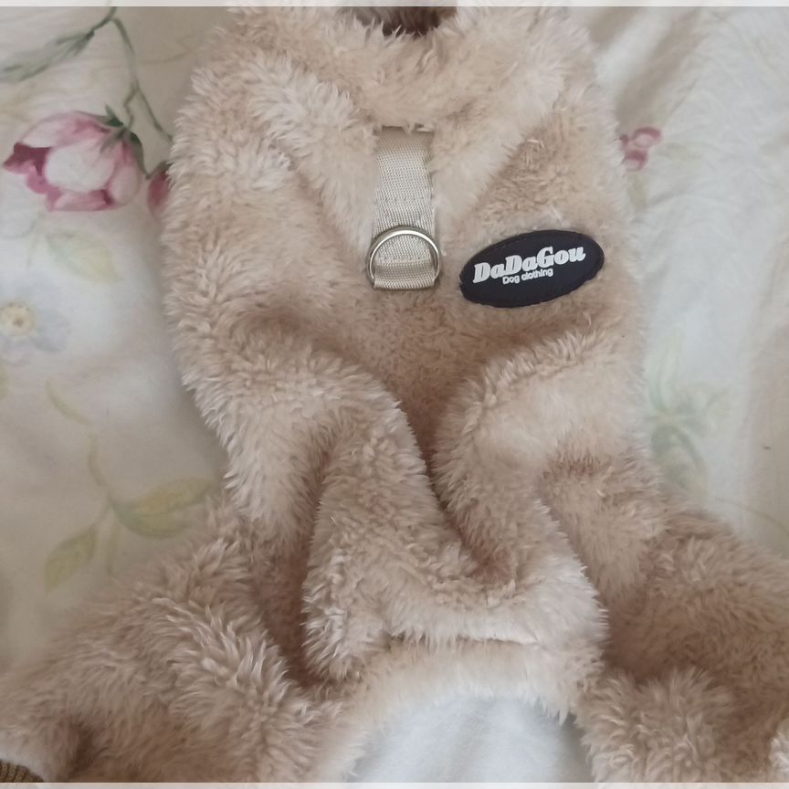 Комбинезон для маленькой собаки s