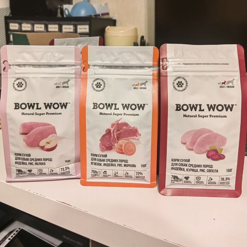 Пробники, сухой корм для средних собак BowlWow