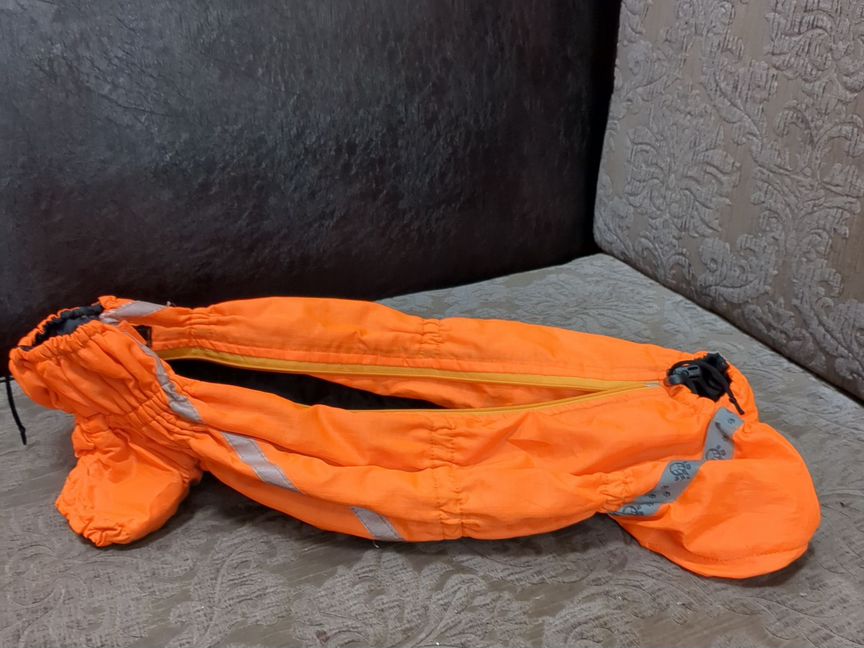 Комбинезон для собаки зимний