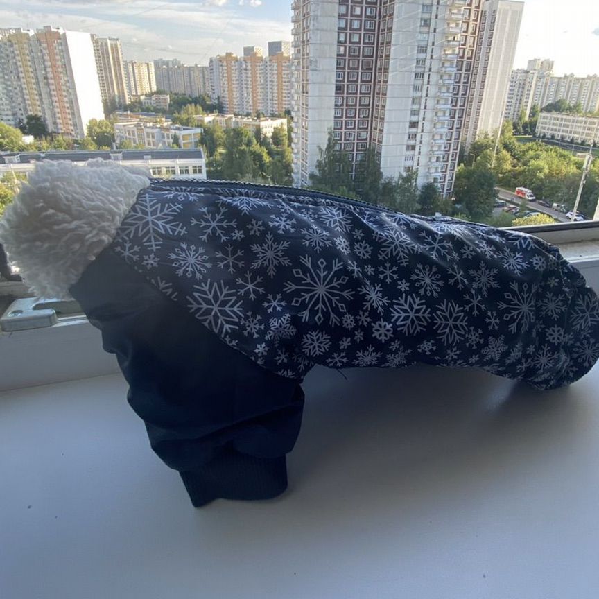 Комбинезон для маленькой собаки