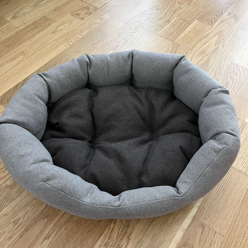 Лежанка для домашних животных