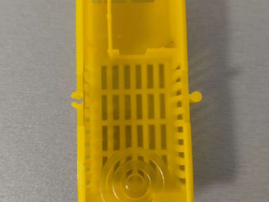 Клетка для пересылки пчеломатки